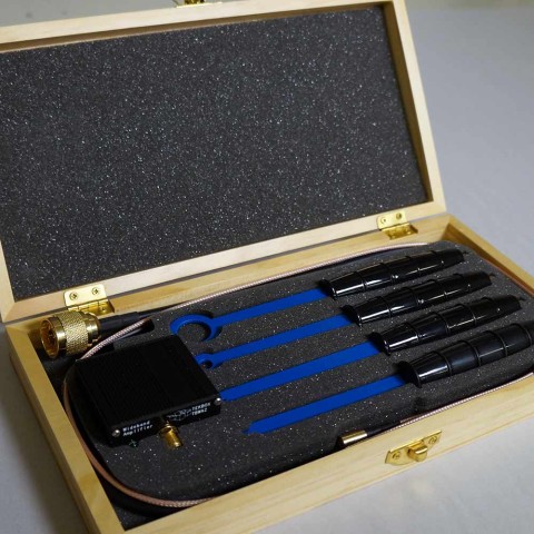 EMC Near-field Probe Set with 40 dB Wideband Amplifier | Signal Hound