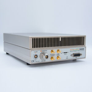SM200B — 20 GHz Real-time Spectrum Analyzer | Signal Hound