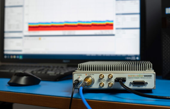 The SM200B + Spike Spectrum Analyzer Software | Signal Hound
