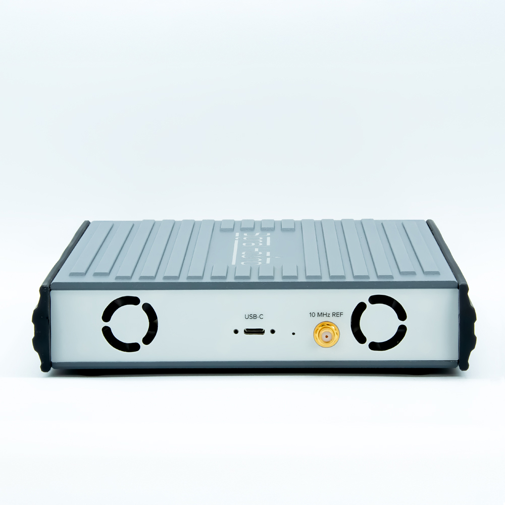 VNA400 – 40 GHz Vector Network Analyzer | Signal Hound